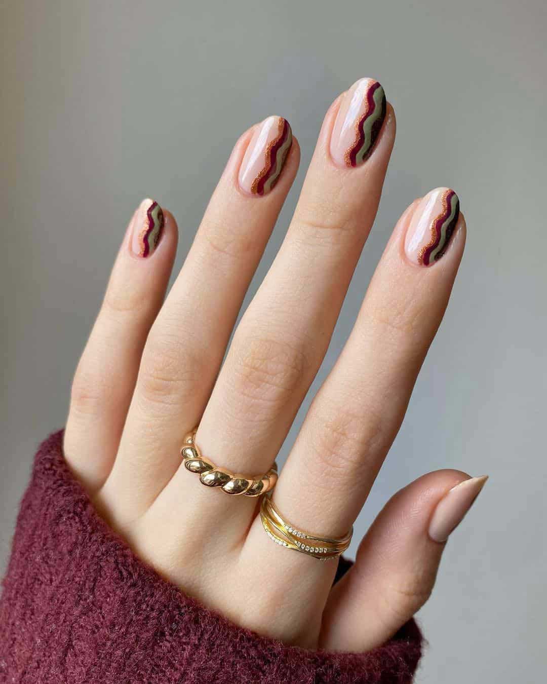 40+ Short Fall Nail Ideas to try in 2024 - ALLURE OF BEAU
