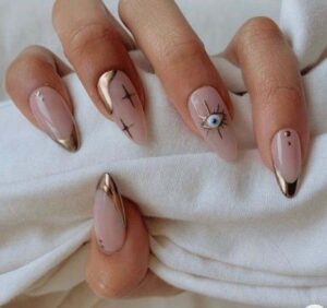 34 Mesmerizing Evil Eye Nails to Add Mystical Vibes to Your Next ...