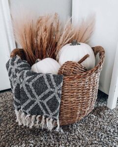 37 Fall Decor Ideas That Are as Cozy as a Pumpkin Spice Latte - ALLURE ...